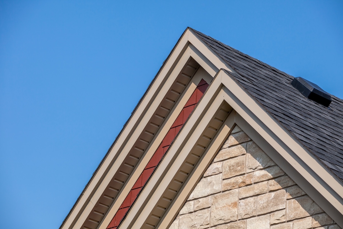 Comparing Types Of Vented Soffit (Material Guide)